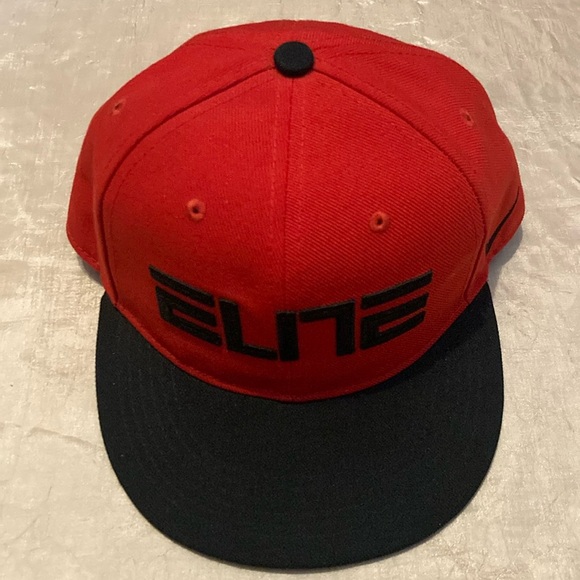 Nike | Accessories | Nike True Elite Black Red Snapback Hat | Poshmark